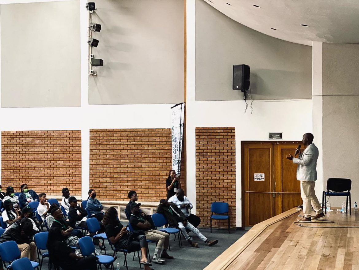 President Geingob commends Nanso at their elective conference in ...
